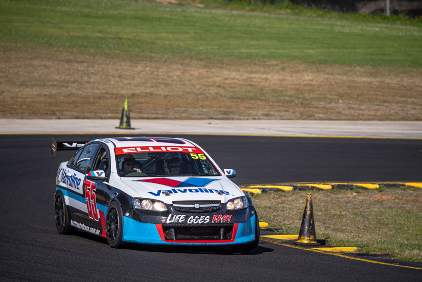 Brisbane V8 Supercar Racing Experiences - Drive, Hot Laps